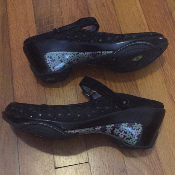 J-41 Adventure On | Shoes | J4 Adventure On Mary Janes | Poshmark